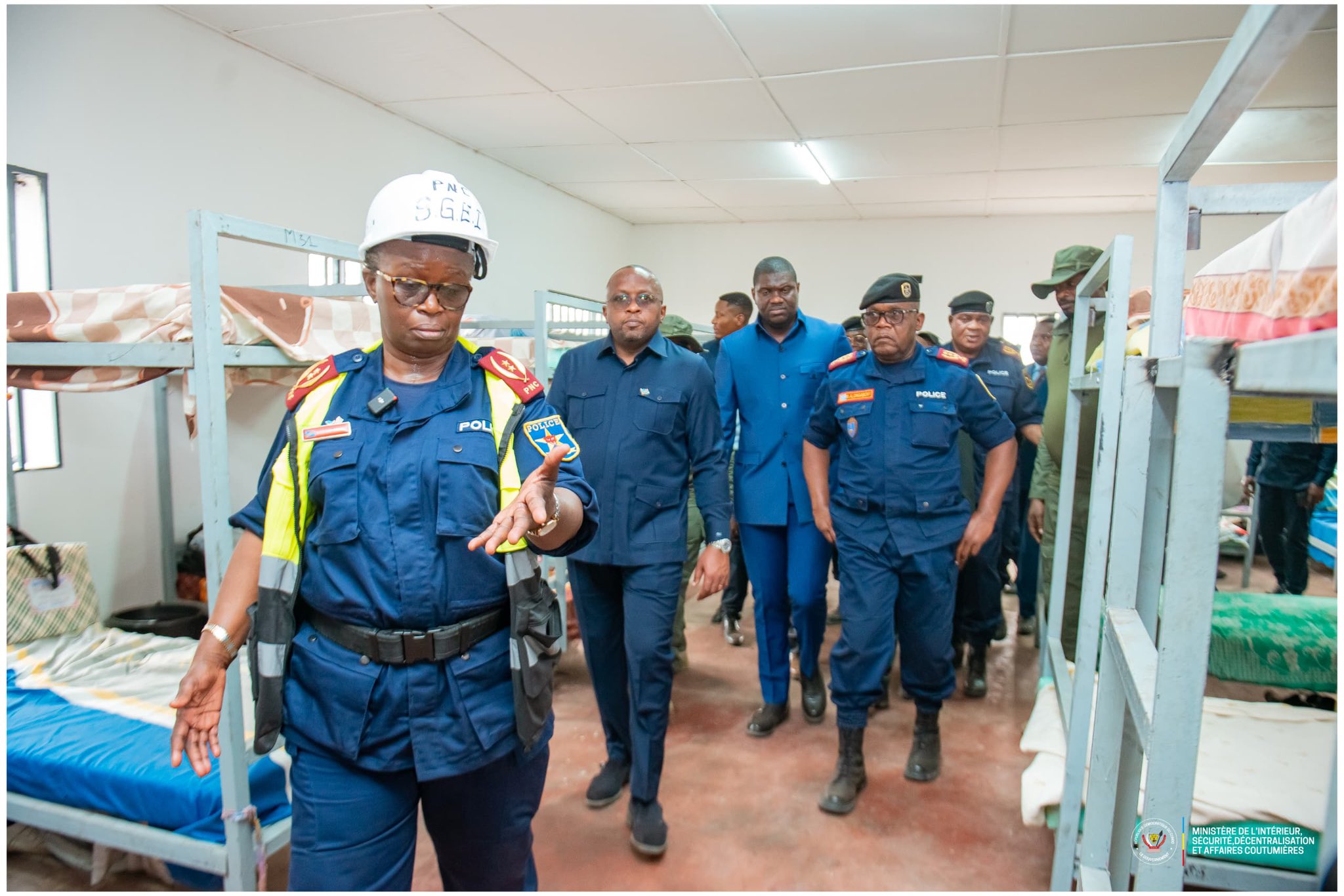 RDC : 700 recrues de la Police nationale entament leur formation à ...